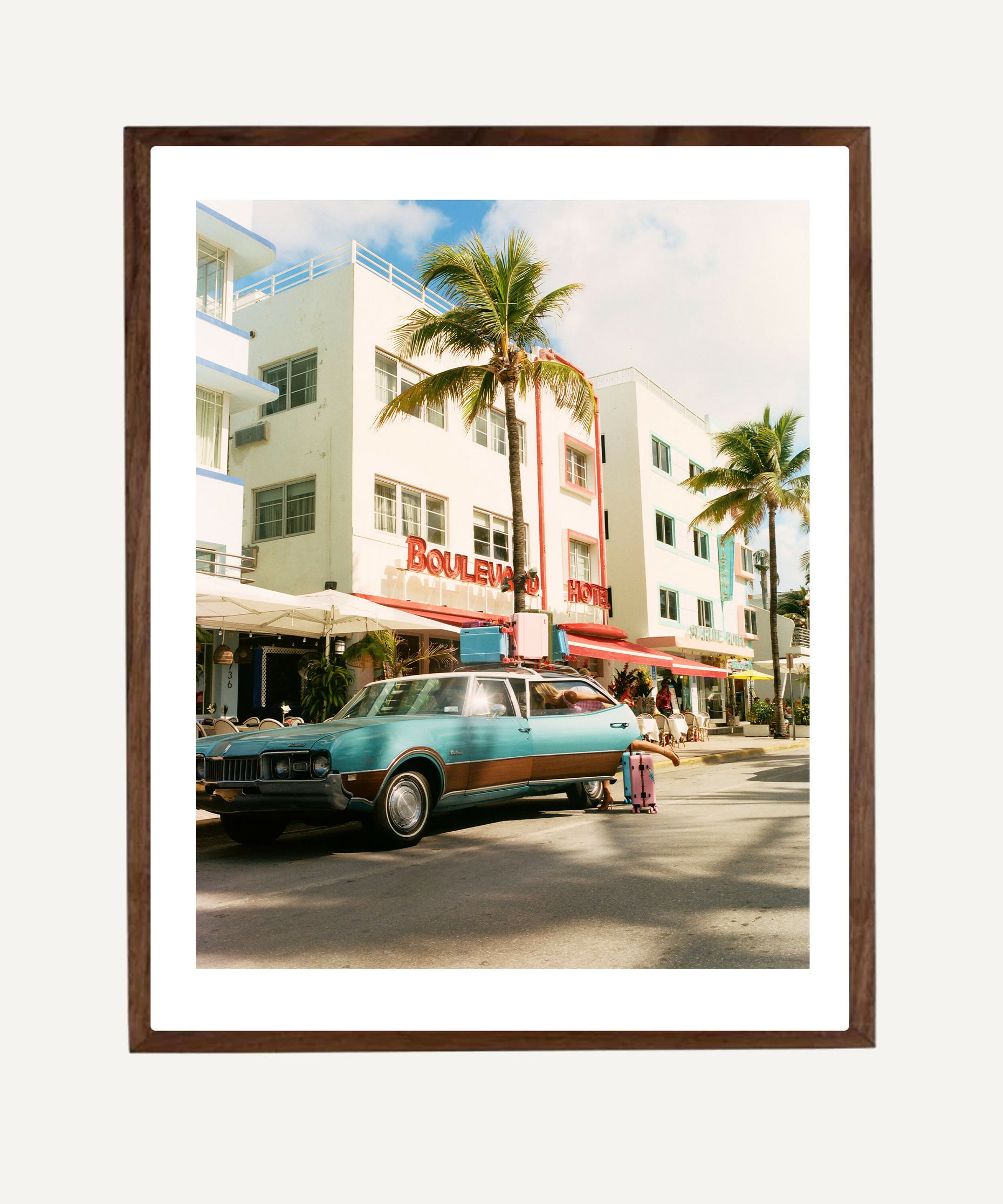 Boulevard Hotel, Miami - Limited Edition Print – SOTA